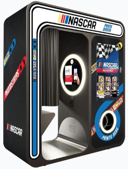 PhotoMa NASCAR Photo Booth | Player One Amusement Group